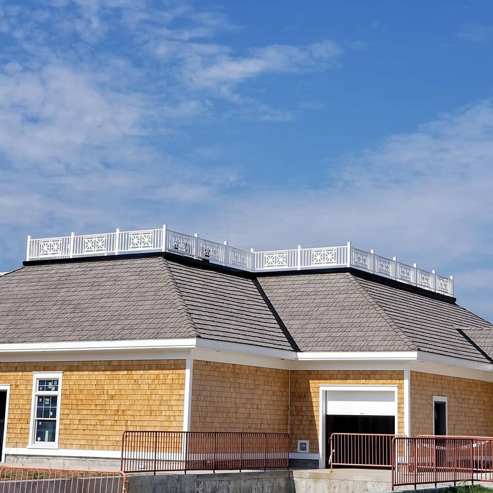 Rooftop Chippendale PVC Railings – Executive Architectural Millwork