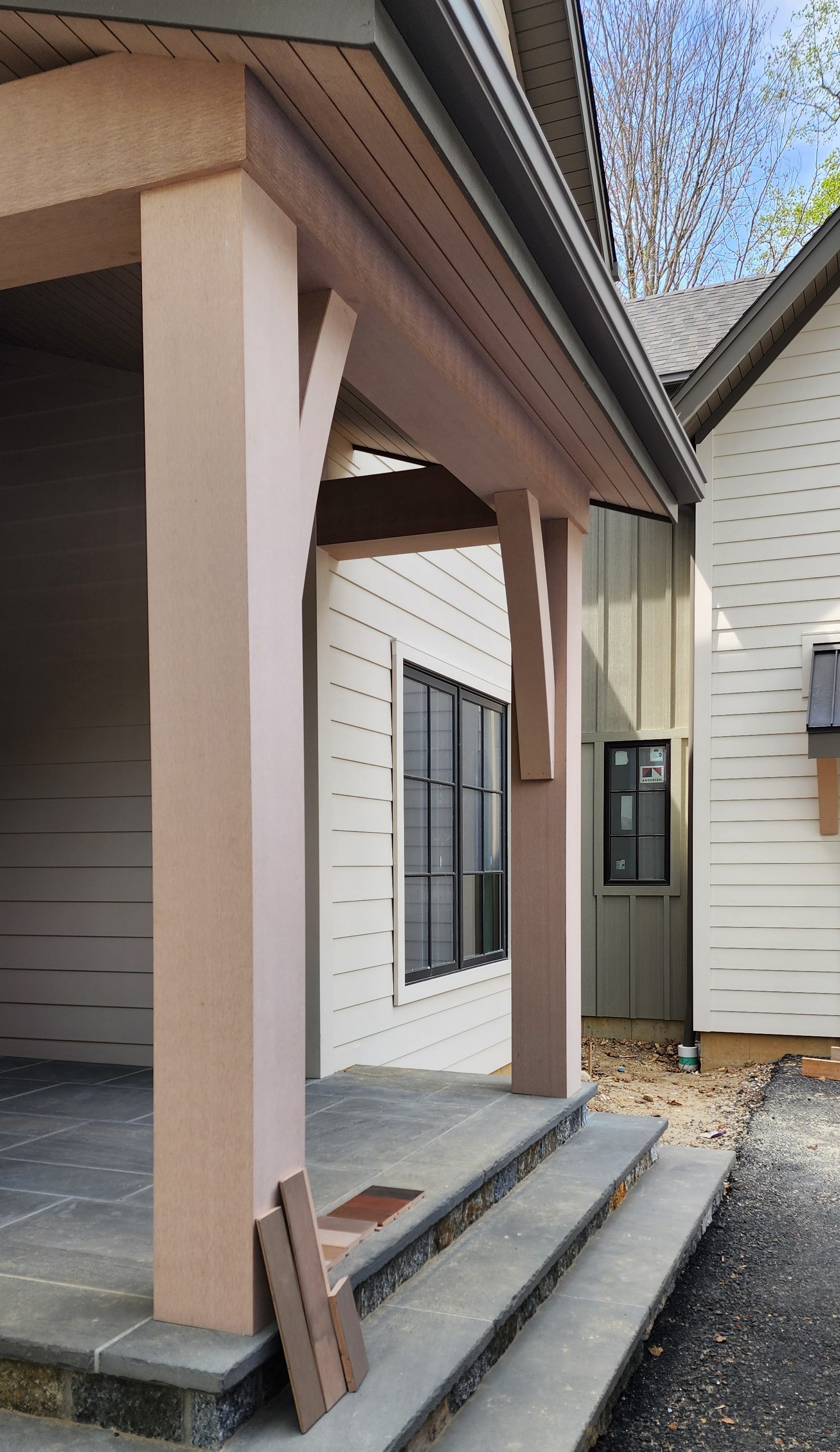 Acre Columns – Executive Architectural Millwork